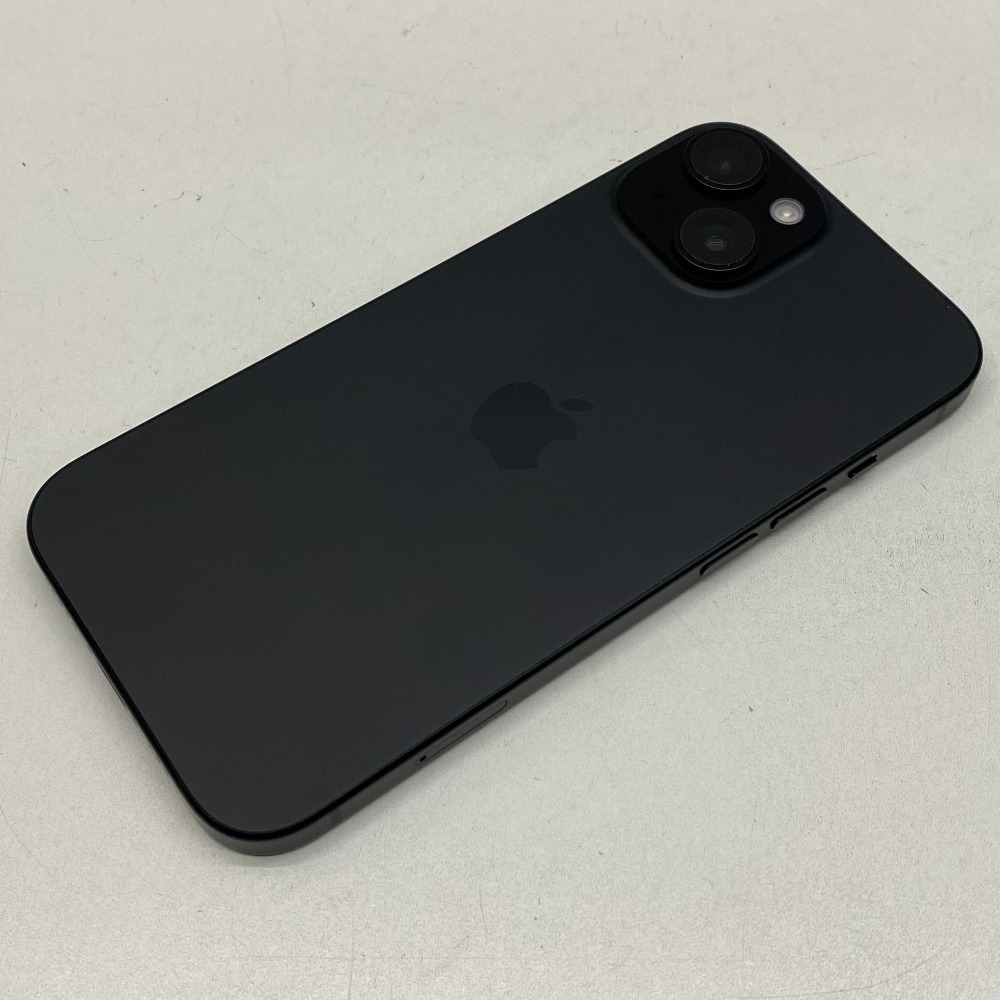 Pre-owned Apple iPhone 15 Unlocked Model A3090 128GB Black Boxed - Own4Less